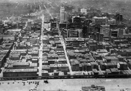 Historical Photos of St. Louis Capture the Great Violence of "Urban ...