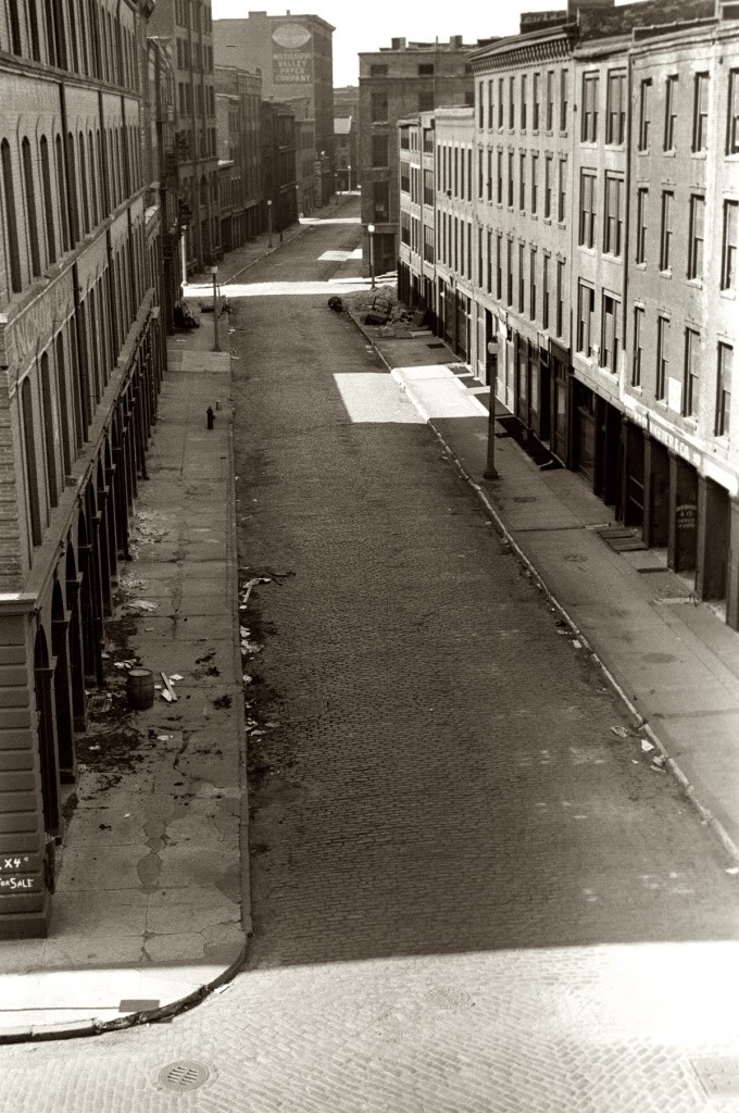 Historical Photos of St. Louis Capture the Great Violence of "Urban ...
