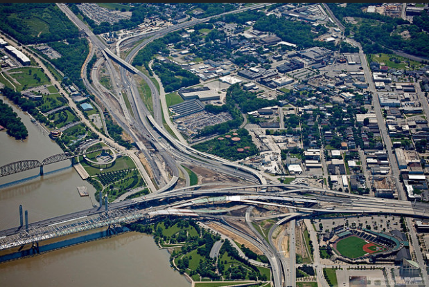 There's a Right Way to Spend Trillions on Infrastructure — Streetsblog USA
