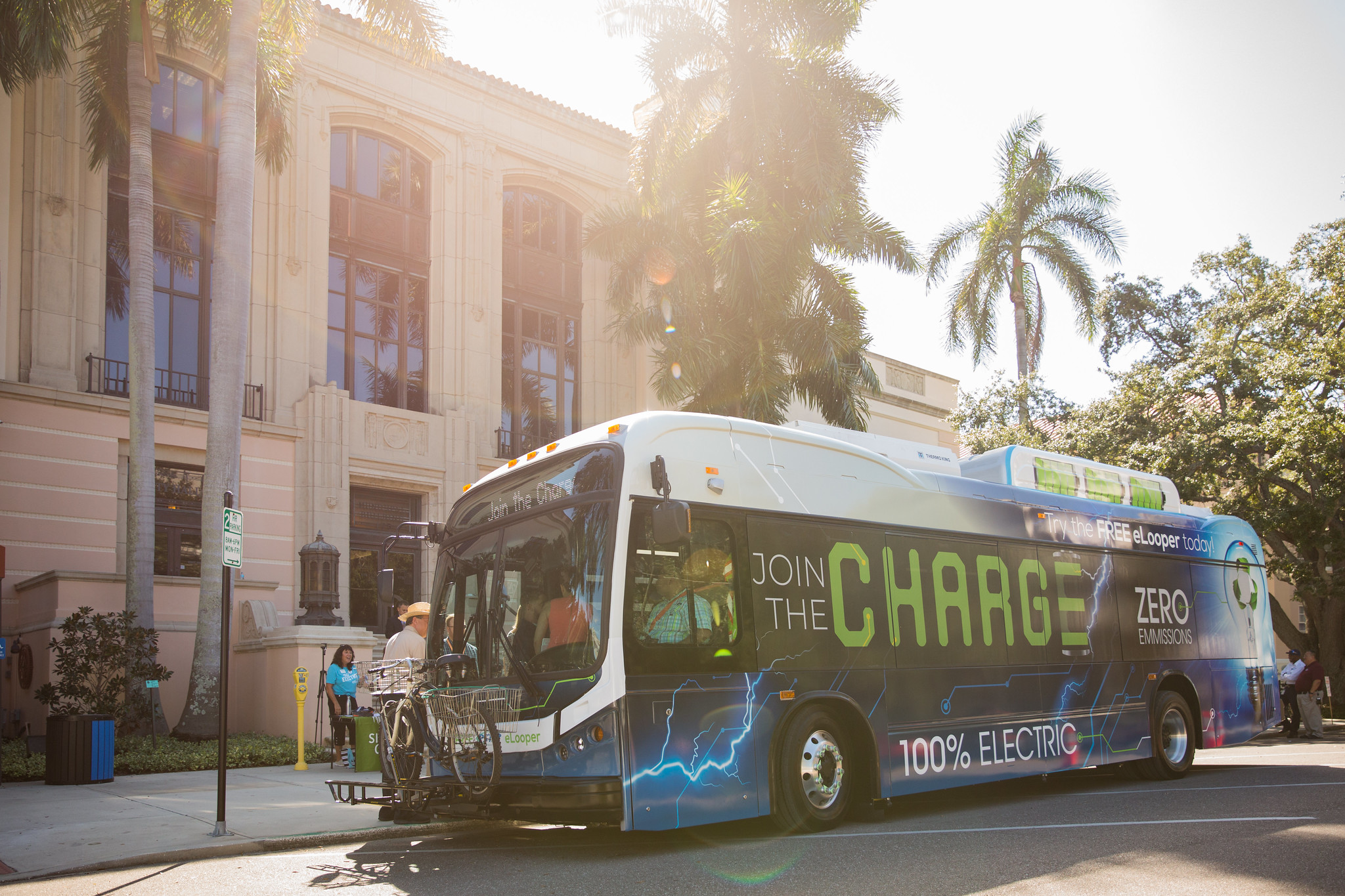 Are Uber and Lyft the Future of Transit? Not So Fast — Streetsblog USA