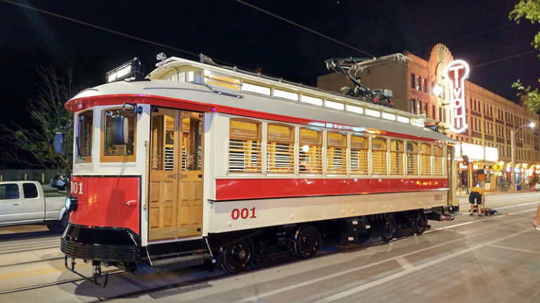 St. Louis's Tourist Trolley Gets a Lifeline — But Is That Good News ...