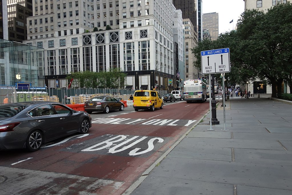 Op-Ed: The Time for Dedicated Bus Lanes Is Now — Streetsblog USA